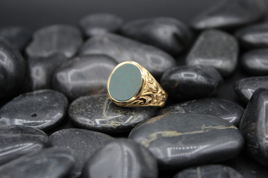 Signet rings, cufflinks and pendants | The Highest quality | Heraldic Ring